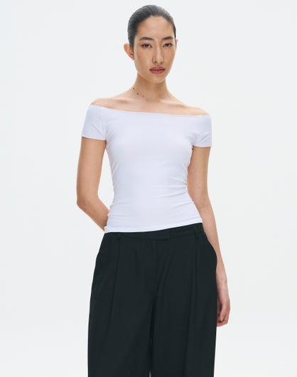 Off Shoulder Fitted Top in White | Glassons