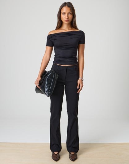 Low Rise Straight Leg Tailored Pant in Black | Glassons