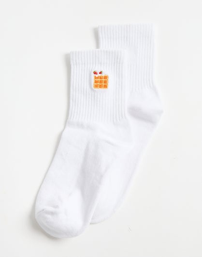 Embroidered Ankle Sock in Waffles X White | Glassons