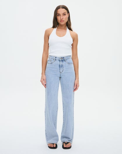 High Rise Straight Leg Jean in Light Blue Breeze | Glassons